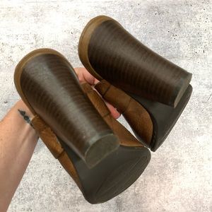 Born | Shoes | Born Concept Brown Leather Clog Heels | Poshmark